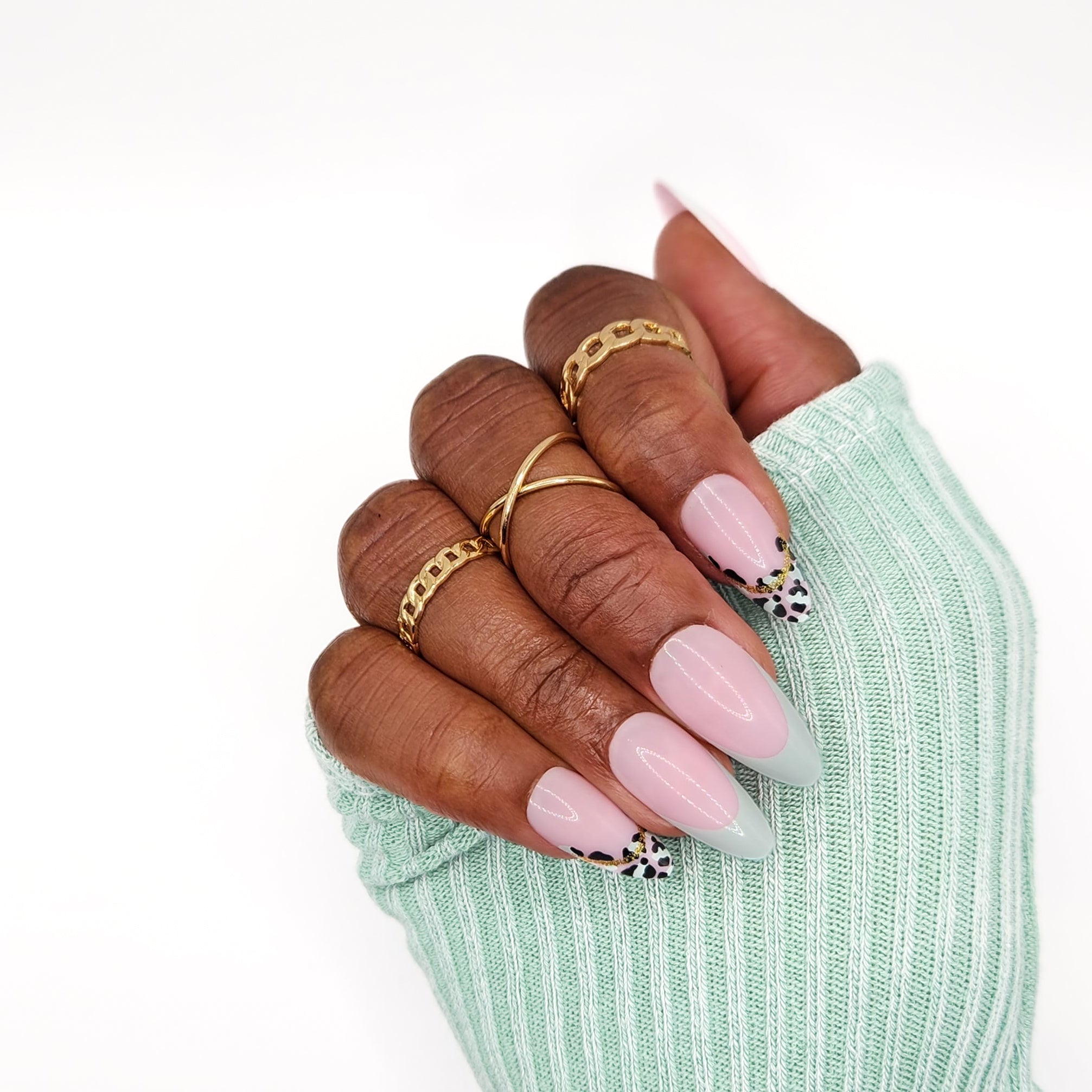 Exotic | Pink & Blue Leopard Print Press-On Nails – Daringly Posh