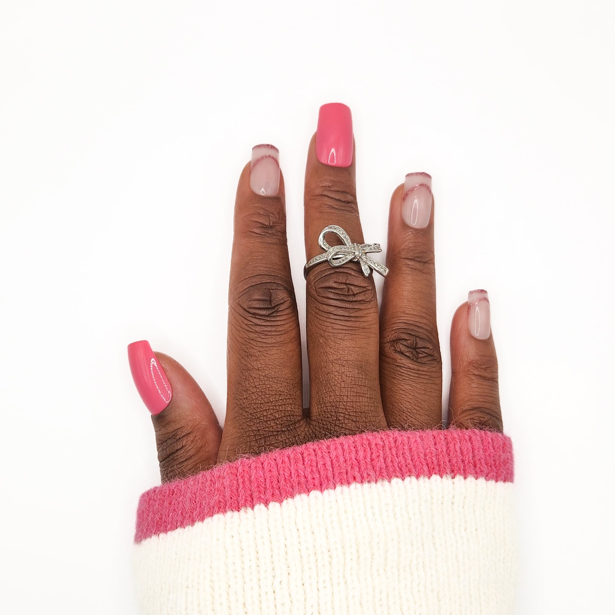On Wednesdays | Hot Pink Press-On Nails – Daringly Posh