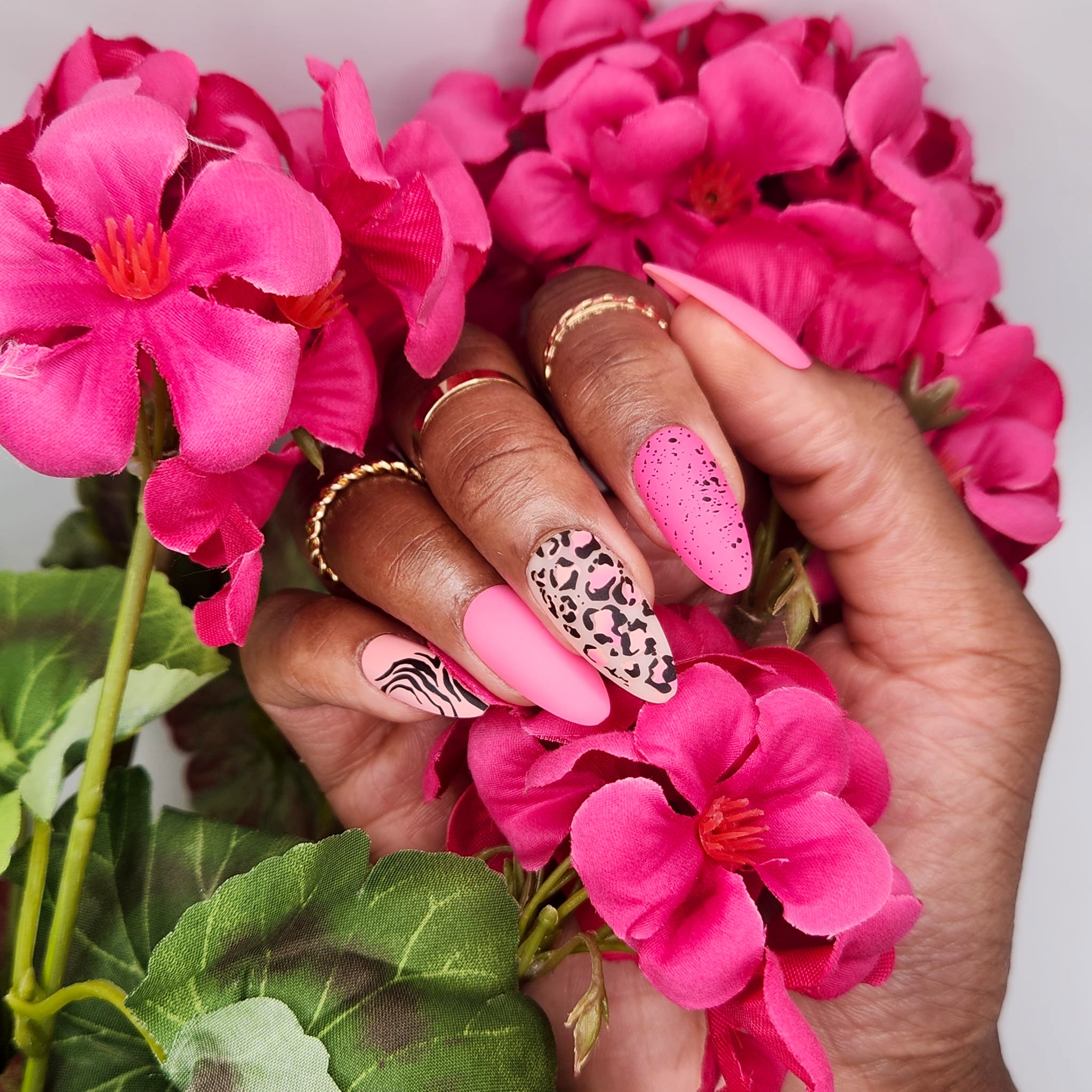 Untamed | Hot Pink Animal Print Press-On Nails – Daringly Posh